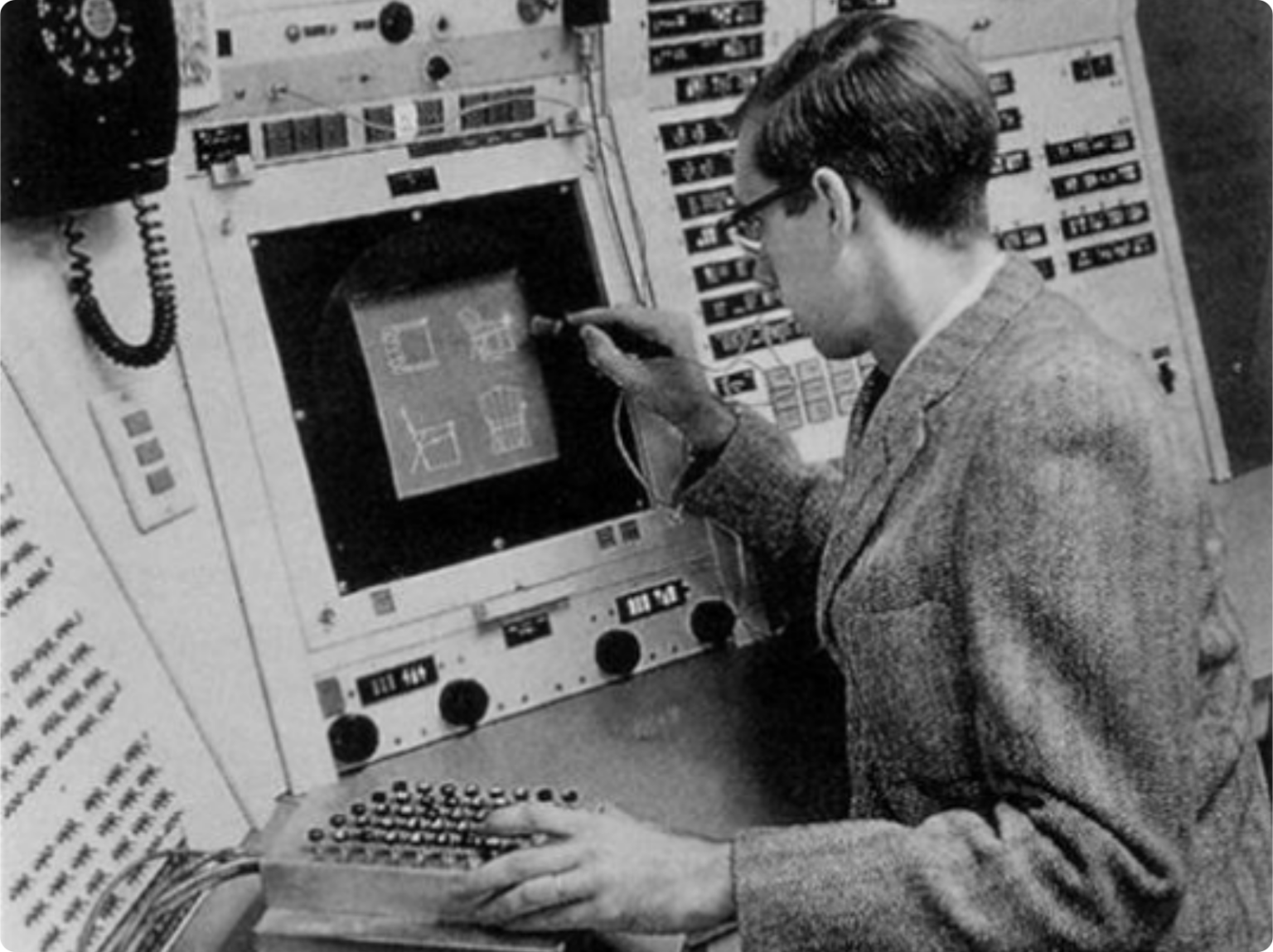 Historia del CAD: de la mesa de dibujo a la revolución digital