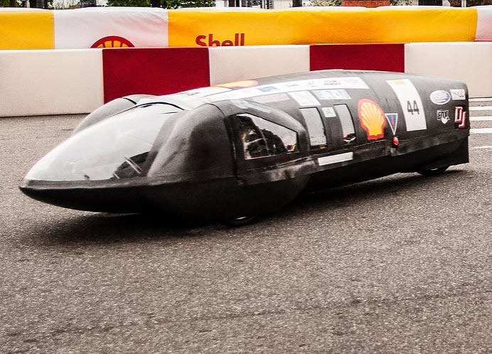 SOLIDWORKS WORLD - Spotlight on UCLA Bruin Racing