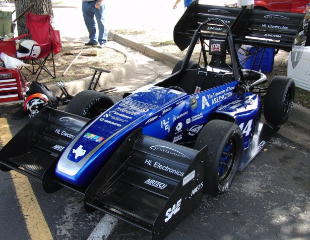UTA's FSAE Texas Autocross Weekend 2014 Supported by SolidWorks VAR ...