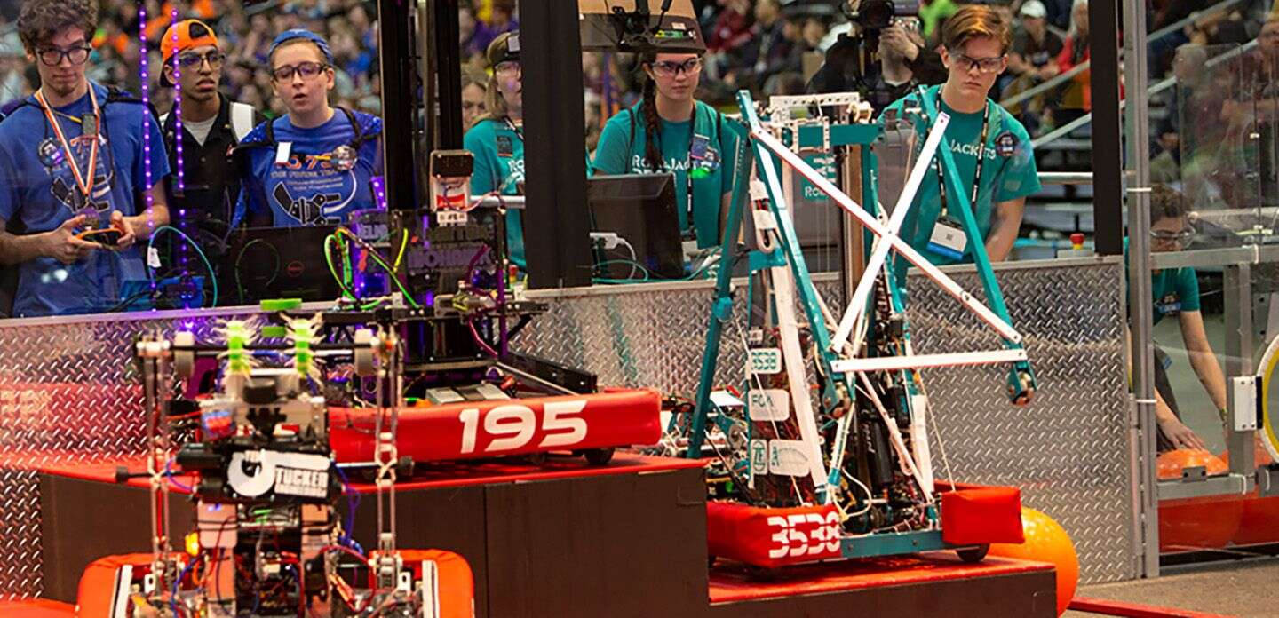 FIRST Robotics Sponsorship: SOLIDWORKS, PLM, Cloud CAD Apps and Community