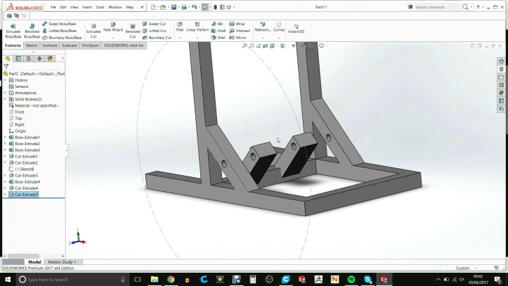 SOLIDWORKS Time-Lapse Tutorial: Desktop Catapult